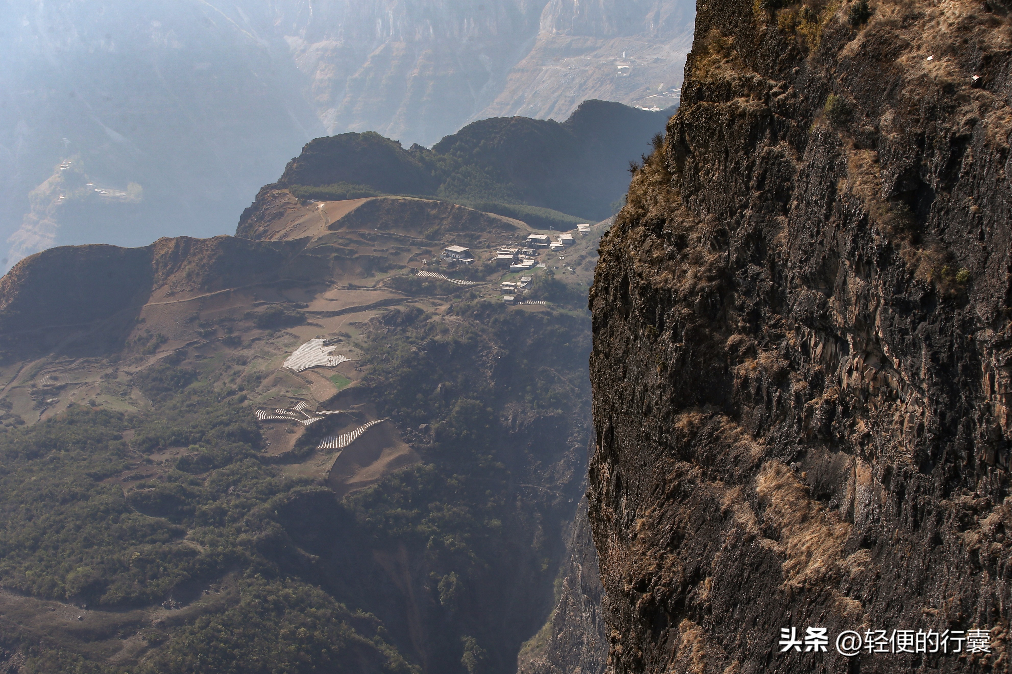 The picturesque scenery of Dashanbao in Zhaotong, Yunnan, alpine meadow ...
