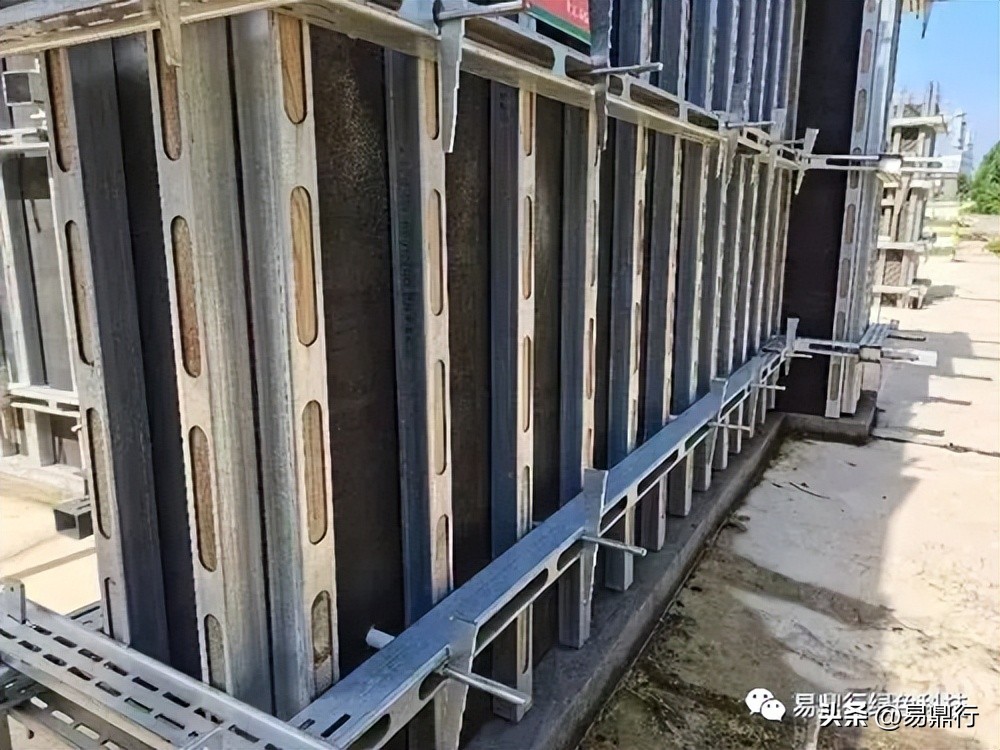 Yidingxing all-steel main keel is easier to use than traditional round ...