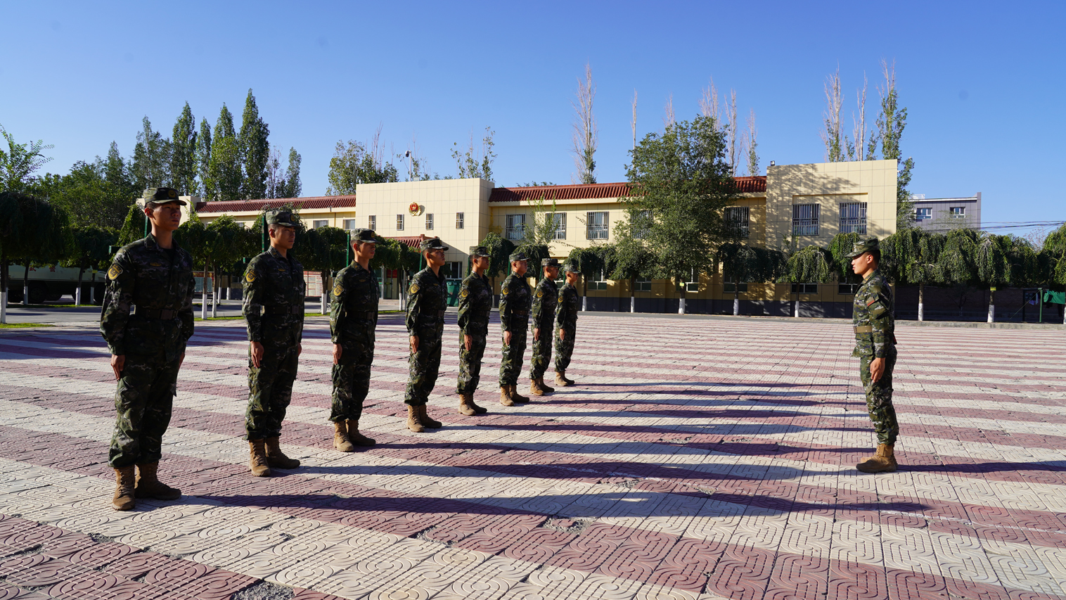 Galvanized steel quenching and inspiring soldiers, quenching qualified ...