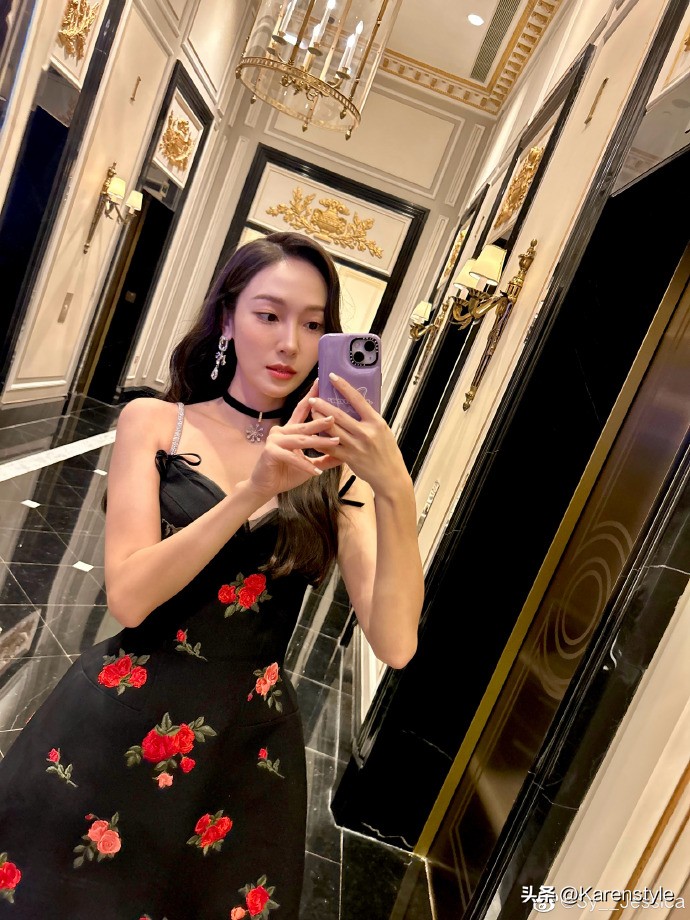 Jessica Jessica stage modeling - iNEWS