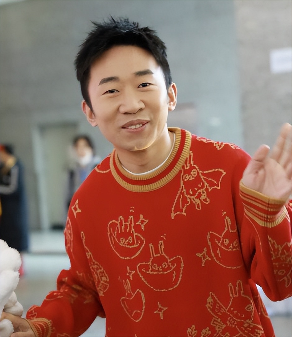 Yang Di, who left Xie Na, was "bitten back" by the traffic after all ...