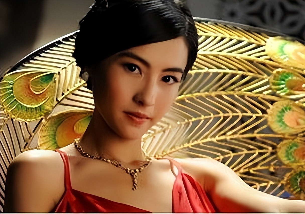 Cecilia Cheung, could something good happen soon? Today she suddenly ...