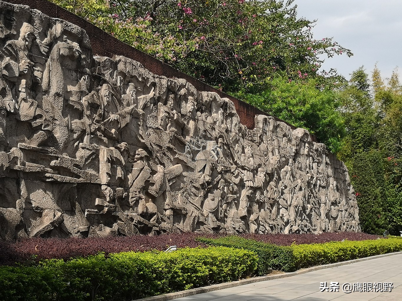 The Cemetery of the 19th Route Army Songhu Anti-Japanese Fallen ...
