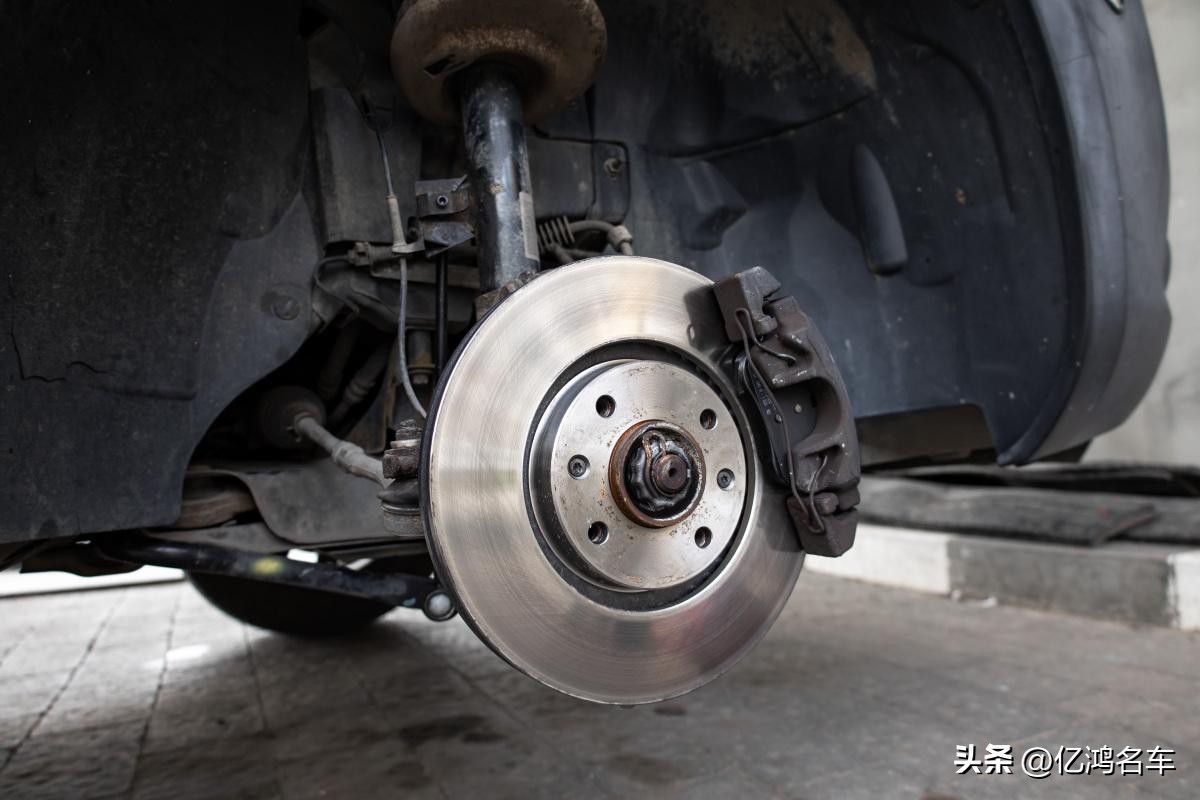 Car knowledge (6) - what is the function of calipers? - iNEWS