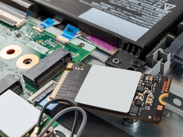 What is the lifespan and durability of SSDs? - iNEWS