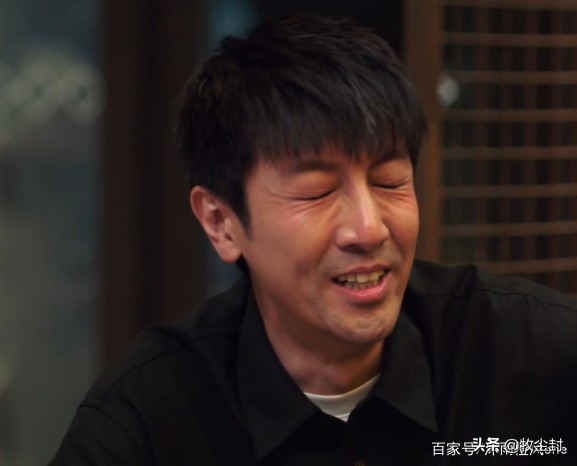 "Perfect Companion" The choice between family and career - iNEWS