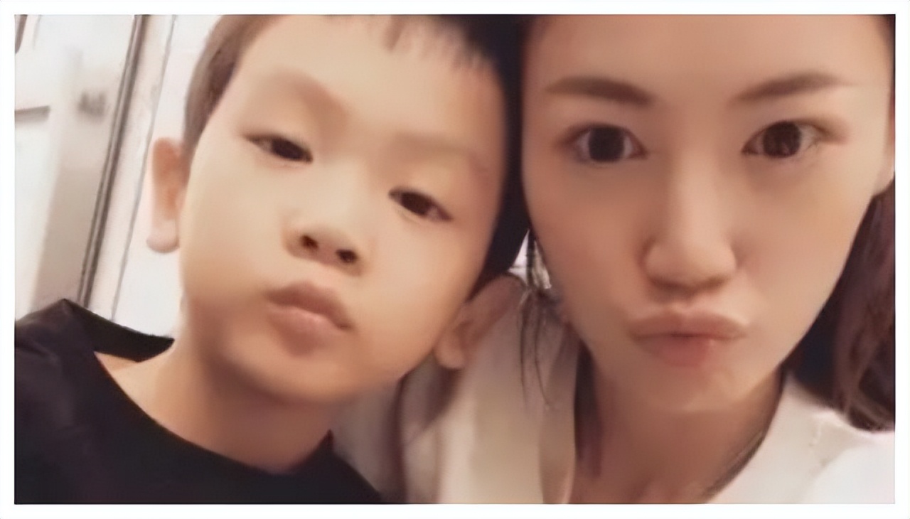 The "beautiful wife" Ma Rong, who is so rich that she must "play to ...