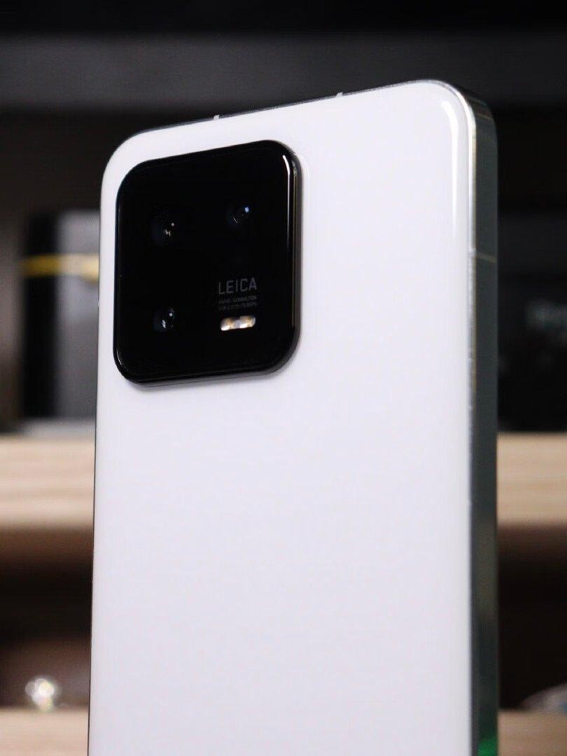 Mi 13 - a good mobile phone with good performance and good appearance ...