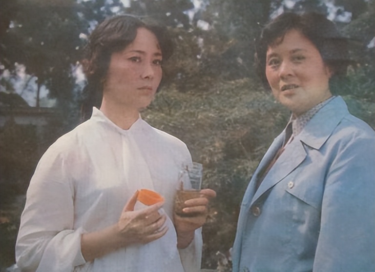 Gu Yongfei: The film industry owes her a Hundred Flowers Award, hosted ...