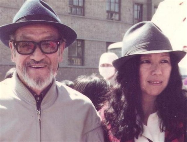 After Wang Luobin and Sanmao's year-long love was exposed, his ex-wife ...