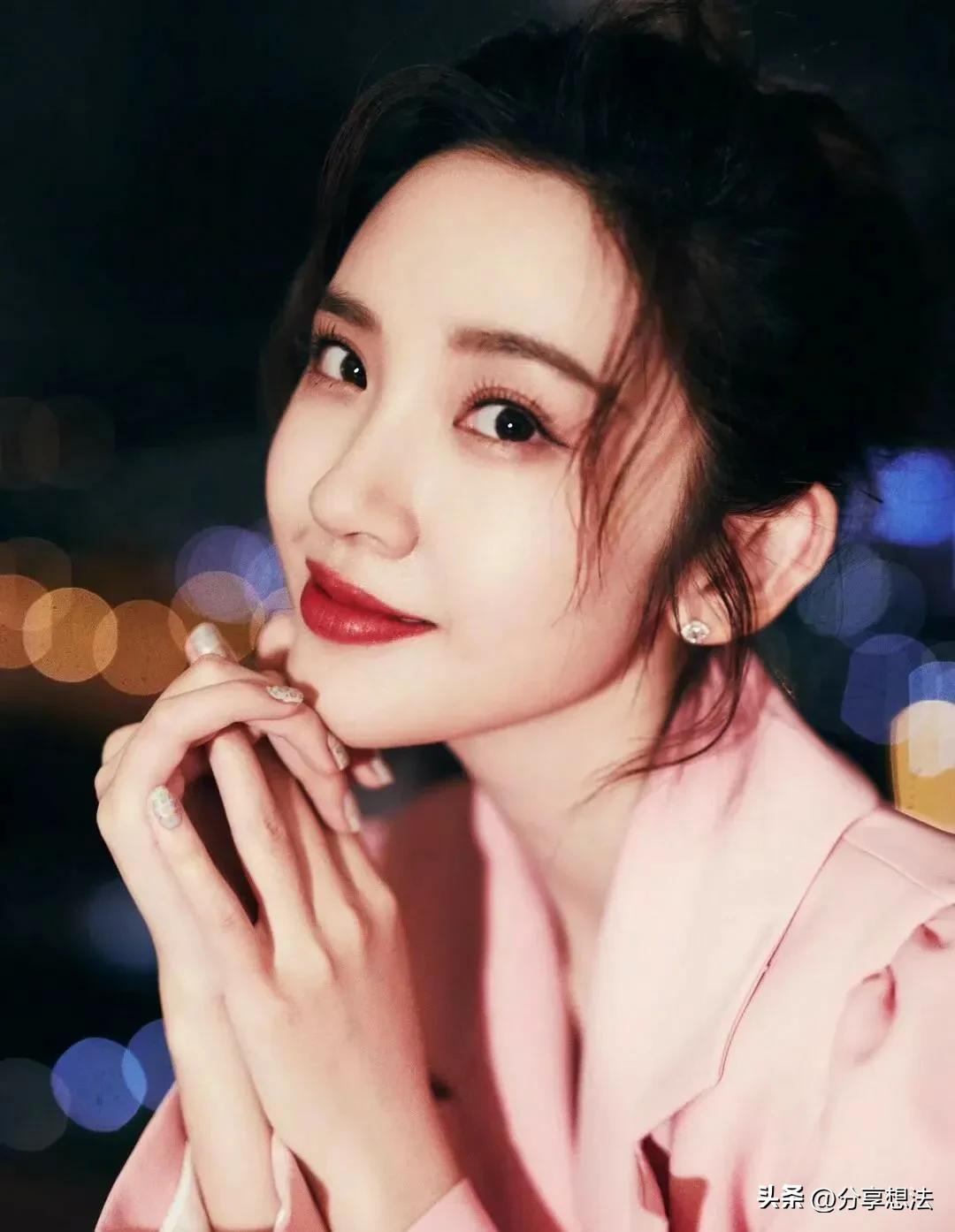 Tang Yixin star wallpaper (12) - iNEWS