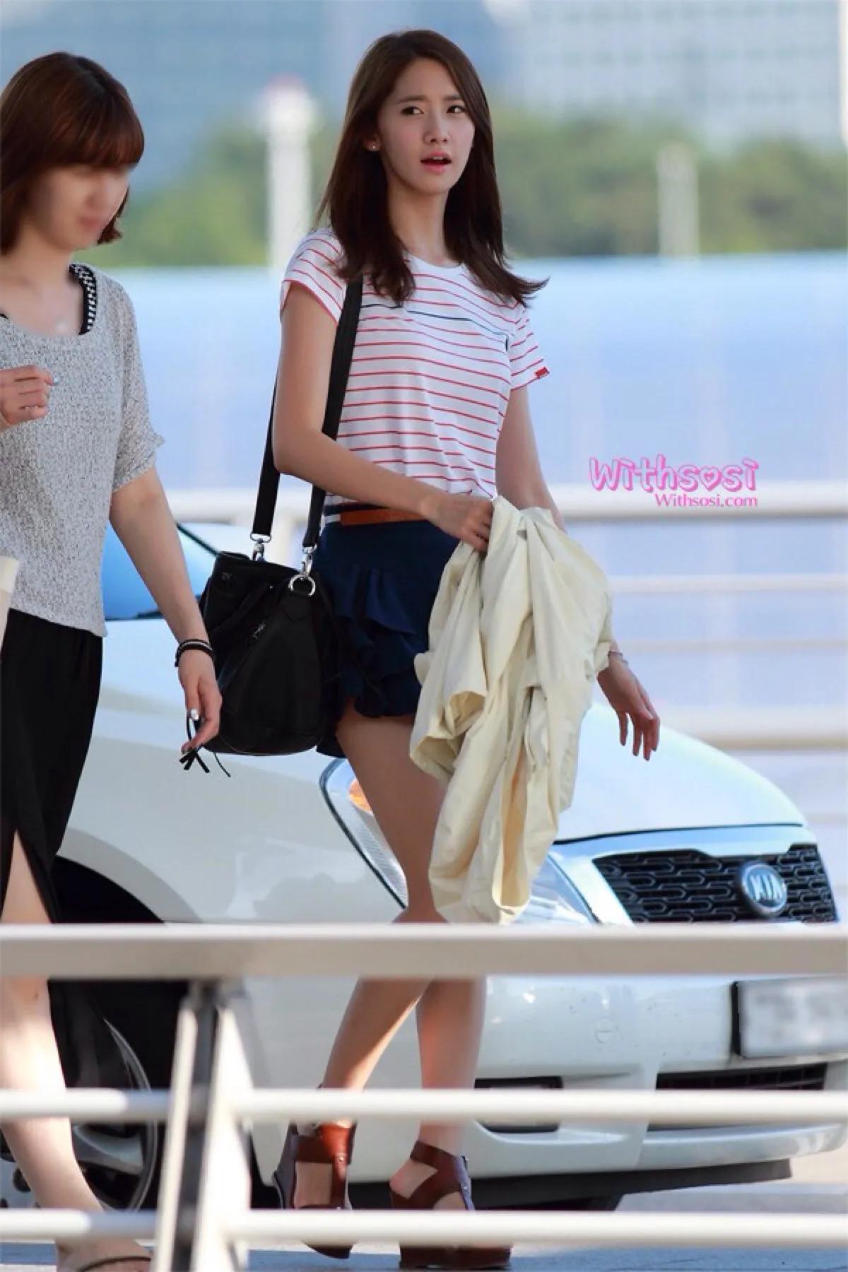 Lim Yoona: Black stockings beauty, good figure, the most beautiful in ...