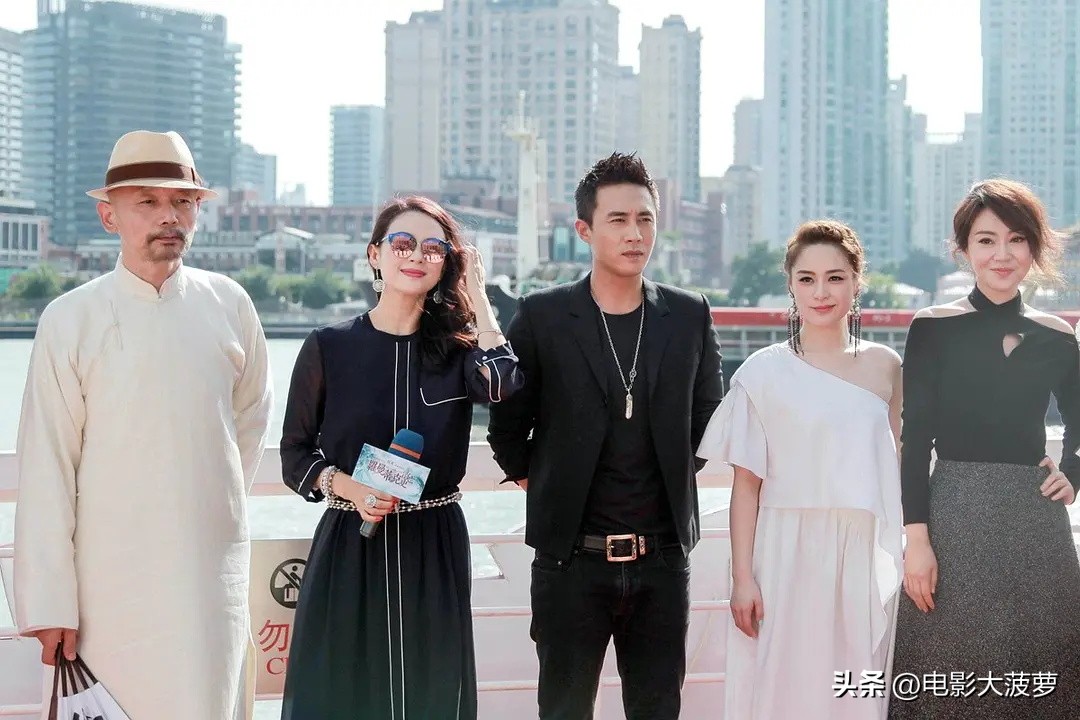 Breaking 600 million!Cheng Er trained another young actor, and the ...