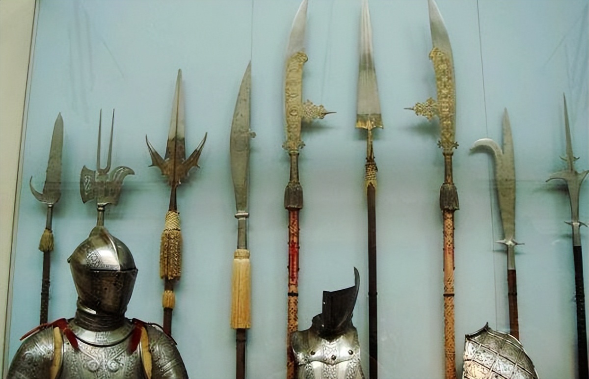 The sword in the military strategy of the Mamluk Sultanate, the ...