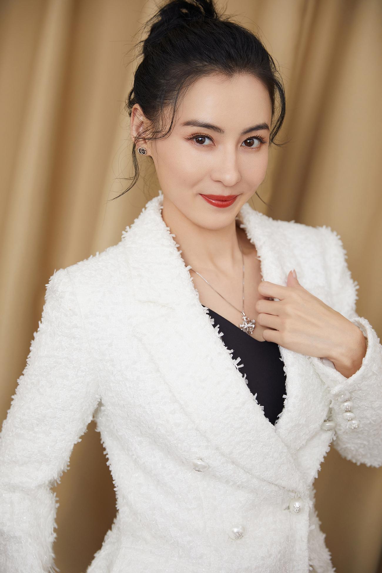 Cecilia Cheung announces her marriage. The wealthy boyfriend has an ...