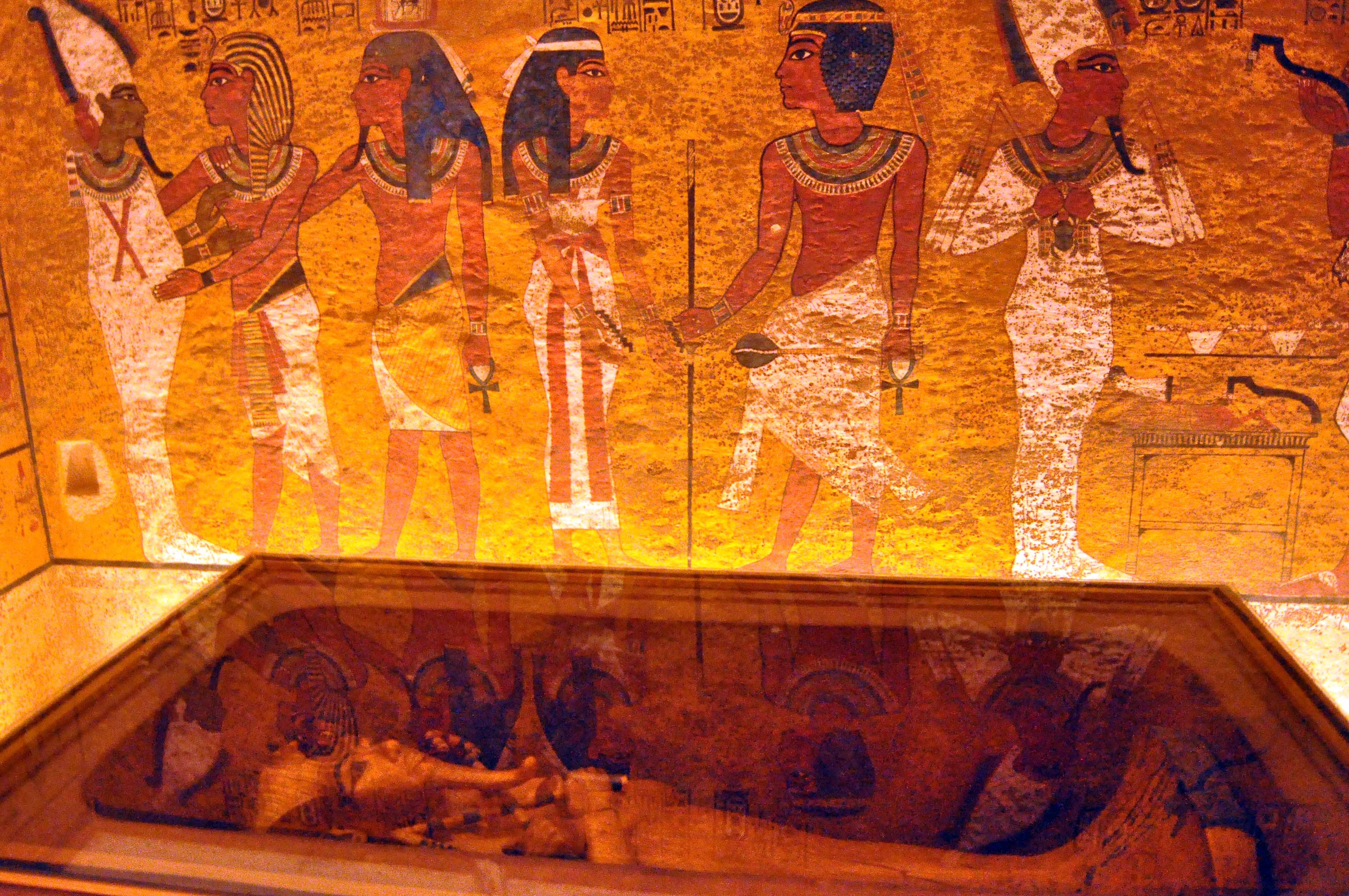 Did the ancient Egyptian pharaoh's curse really work? - iNEWS