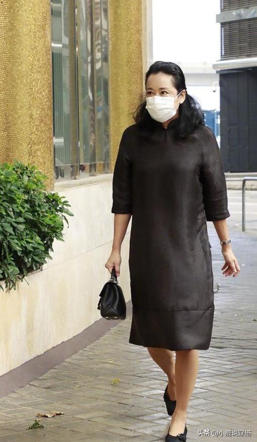 Grandma Guo Jingjing and her biological mother are in the same frame ...