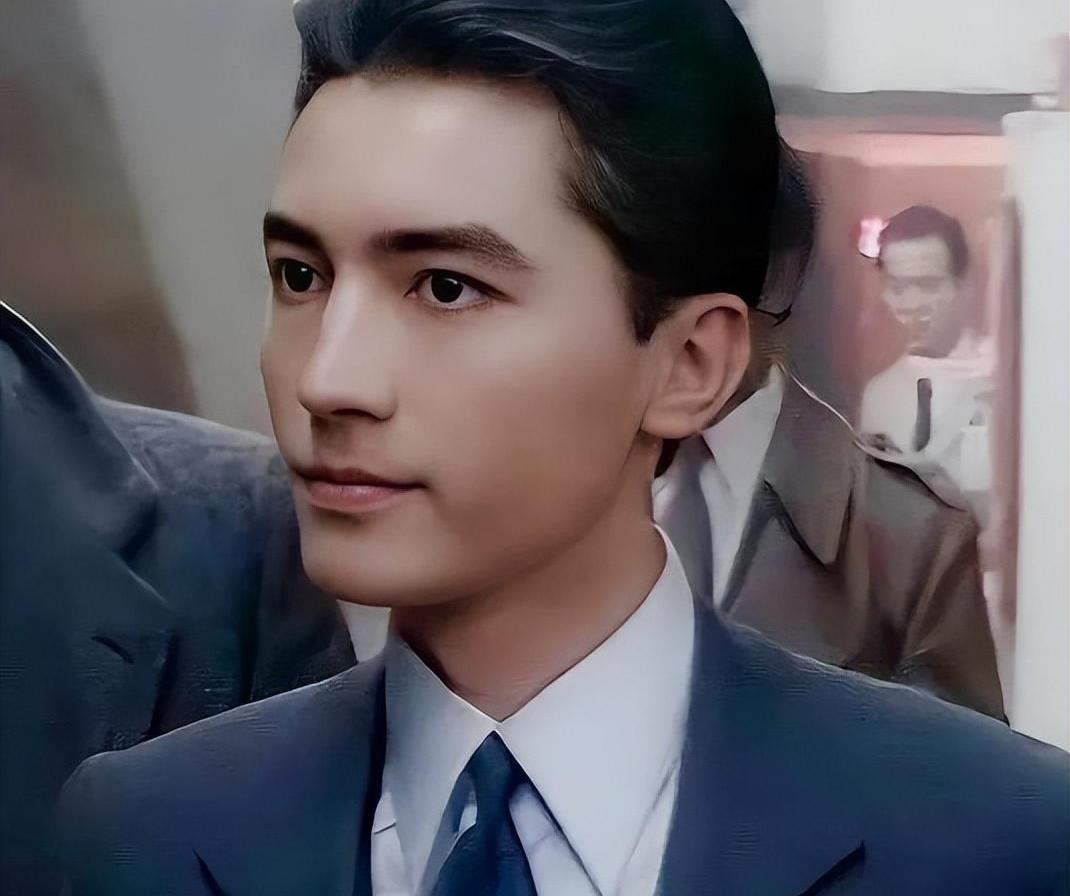 "Asia's most handsome man": a mixed-race face with no father or mother ...