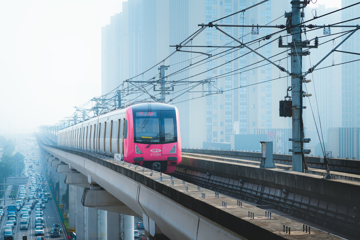 Putin praised the Moscow Metro Ring Line as "longer than our Chinese ...