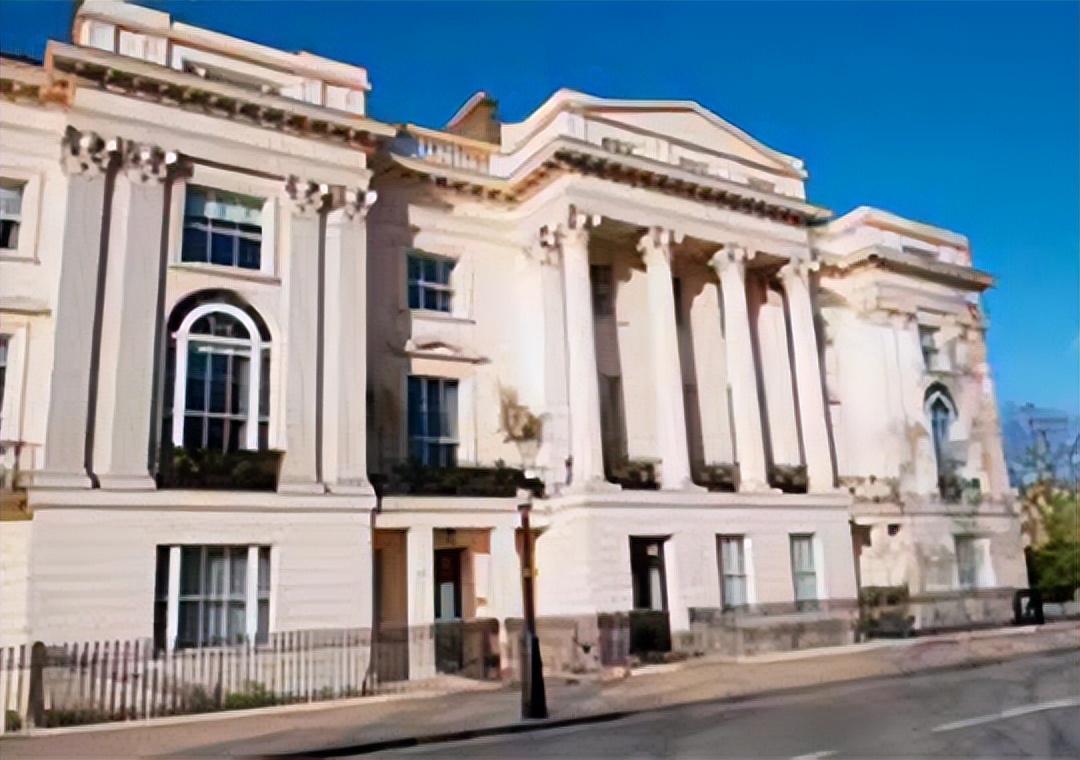 Do you know how much property the Qatari royal family owns in London ...