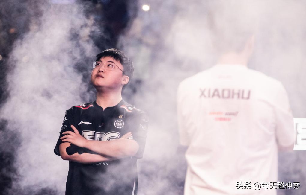 WBG淘汰EDG挺進世界賽，Uzi淚灑賽場，Theshy點名Zeus - 頭條匯