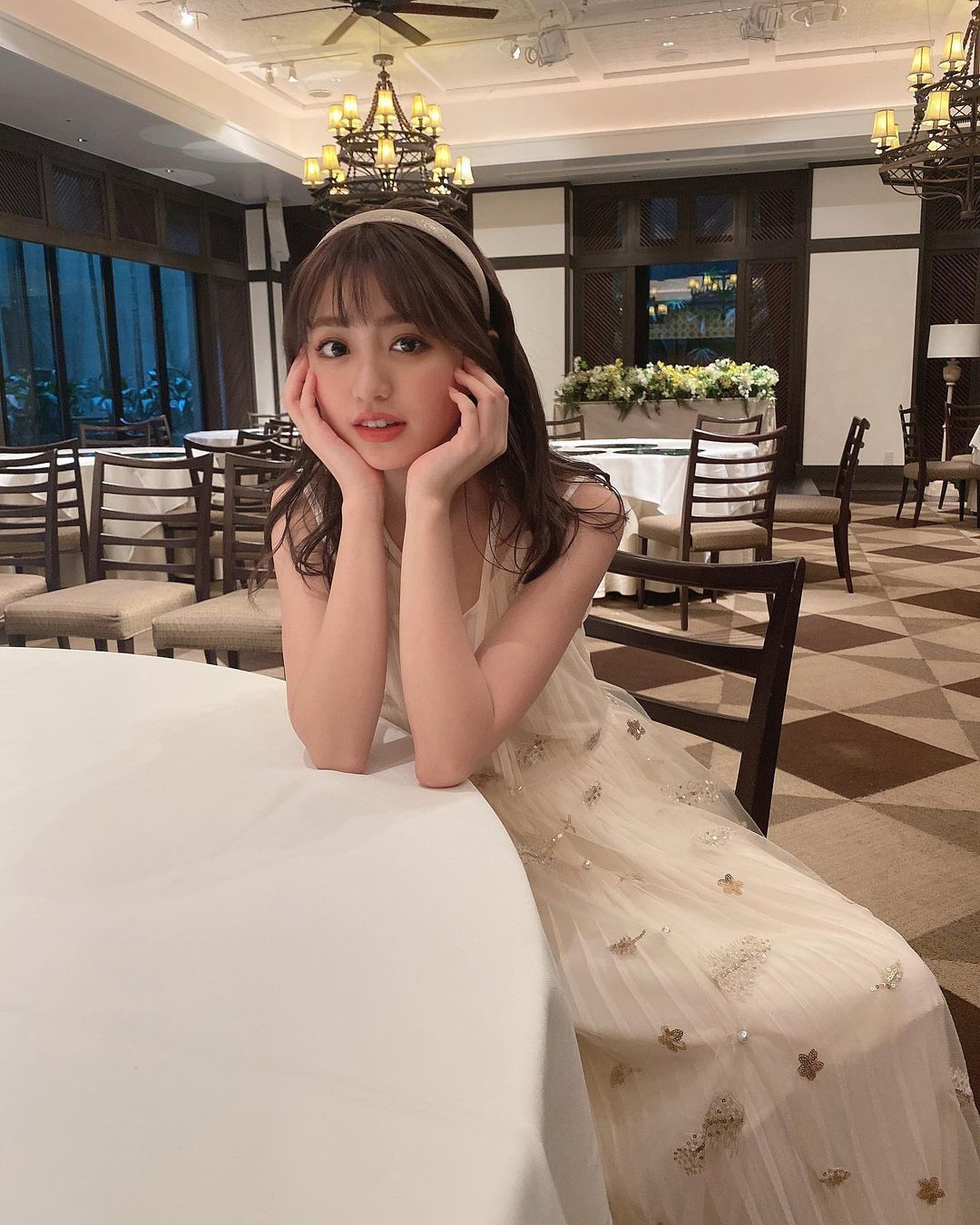 Will child stars grow crippled?She debuted at the age of 12, and now ...