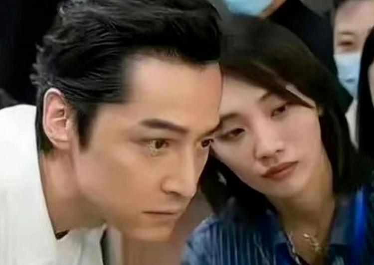 On the night of Weibo, Hu Ge finally confessed his love generously, and ...