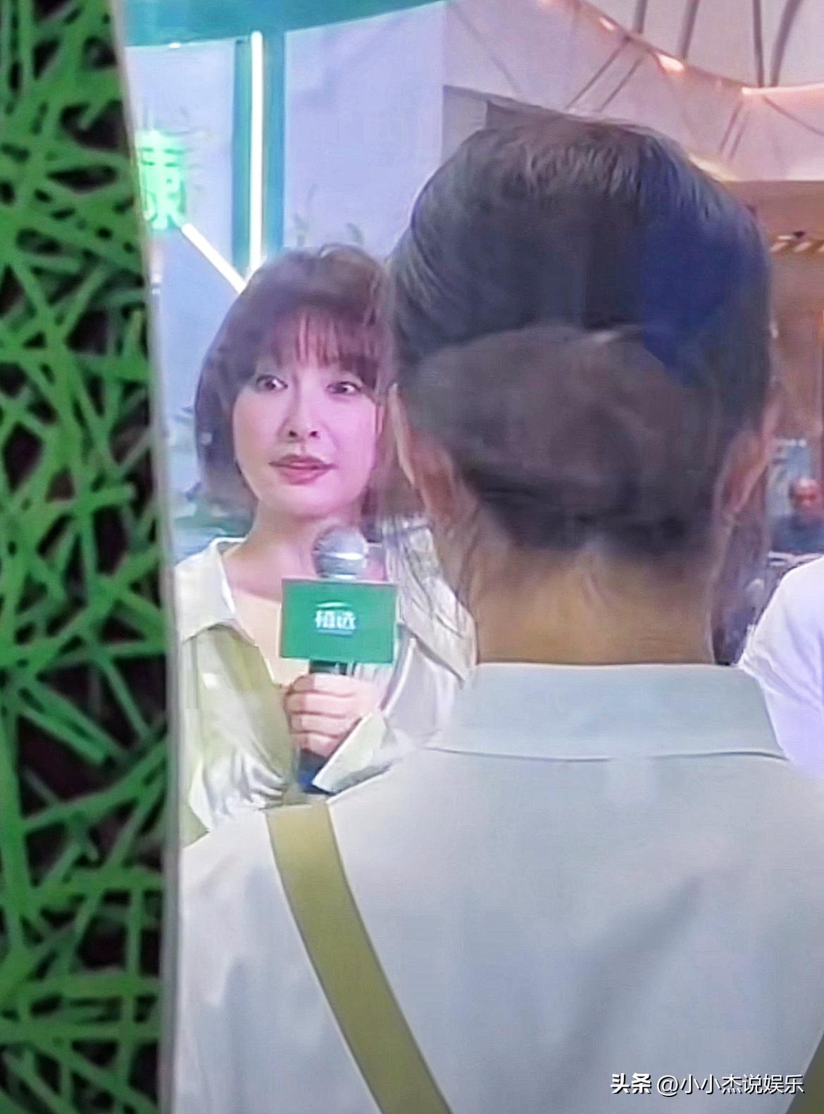 40-year-old actress Wu Xin participated in the event in Wuhan, her skin ...