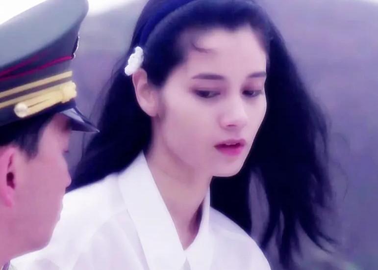 TVB actress Zheng Yanli enters ICU again!The needle in the hand is wrapped with tape, and it has ...