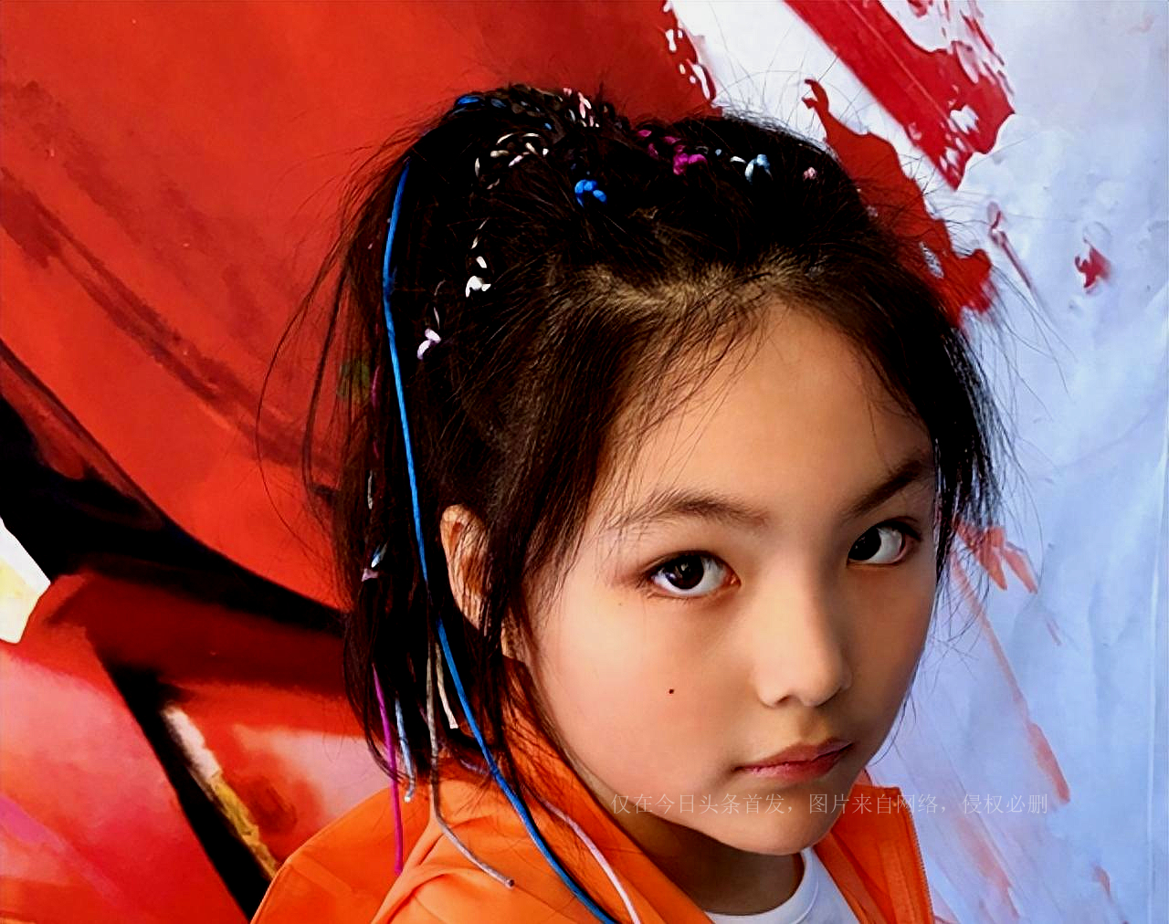 Wang Shiling is only 13 years old. She has a unique family background ...