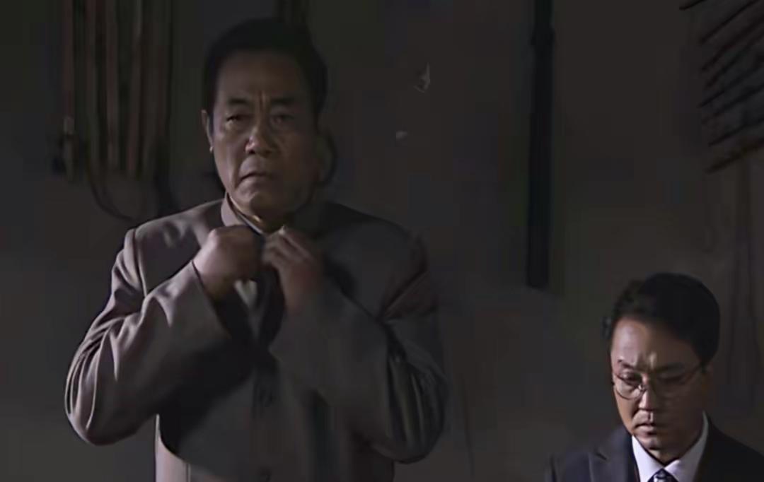 After reading "Latent" three times, I finally understand why Wu Jingzhong didn't expose Yu ...