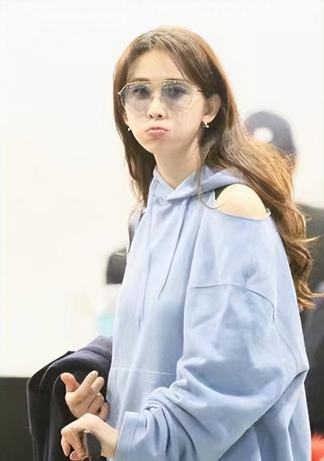 47-year-old Lin Chiling came back to sell cute after marriage, and the ...