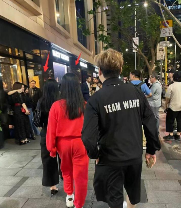 Cool celebrity reception: Li Xiang's stunning transformation, Wang ...