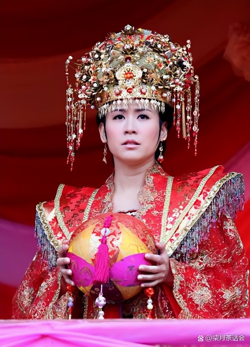 Yu Zheng talks about Wang Baochuan's digging wild vegetable love brain ...