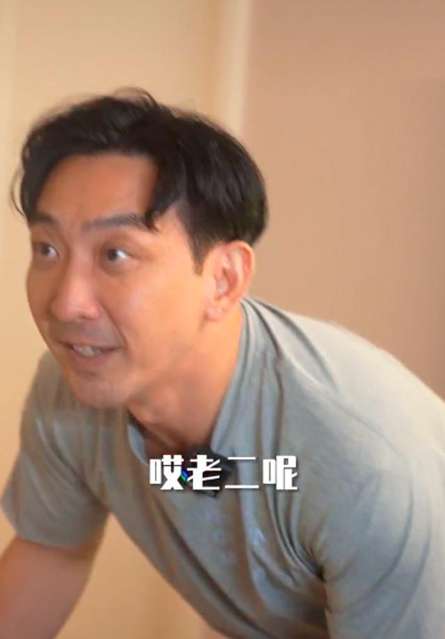 Hong Kong actor Li Cansen released a video of the Mid-Autumn Festival ...
