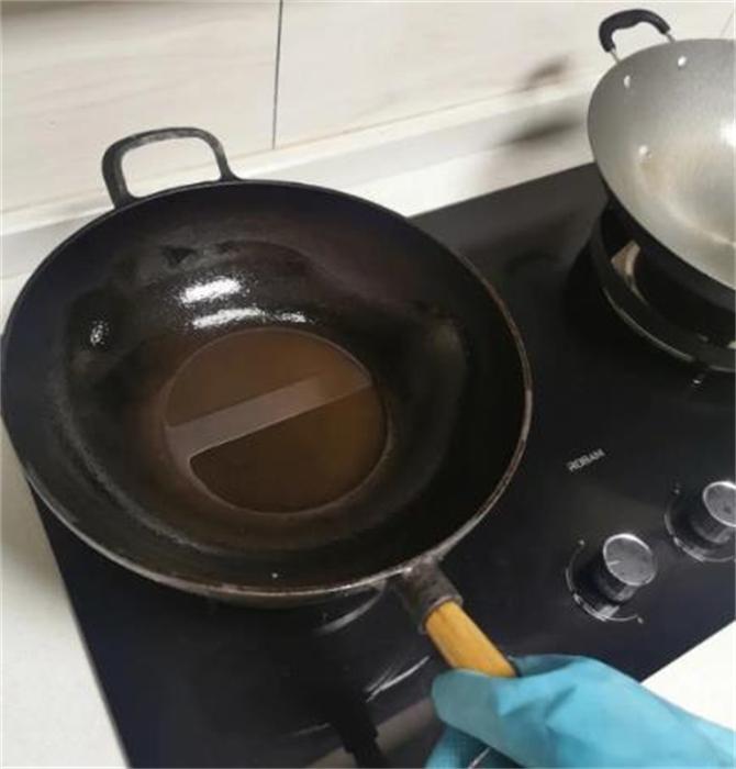 How to make a new iron pot work better, the chef will teach you a few ...