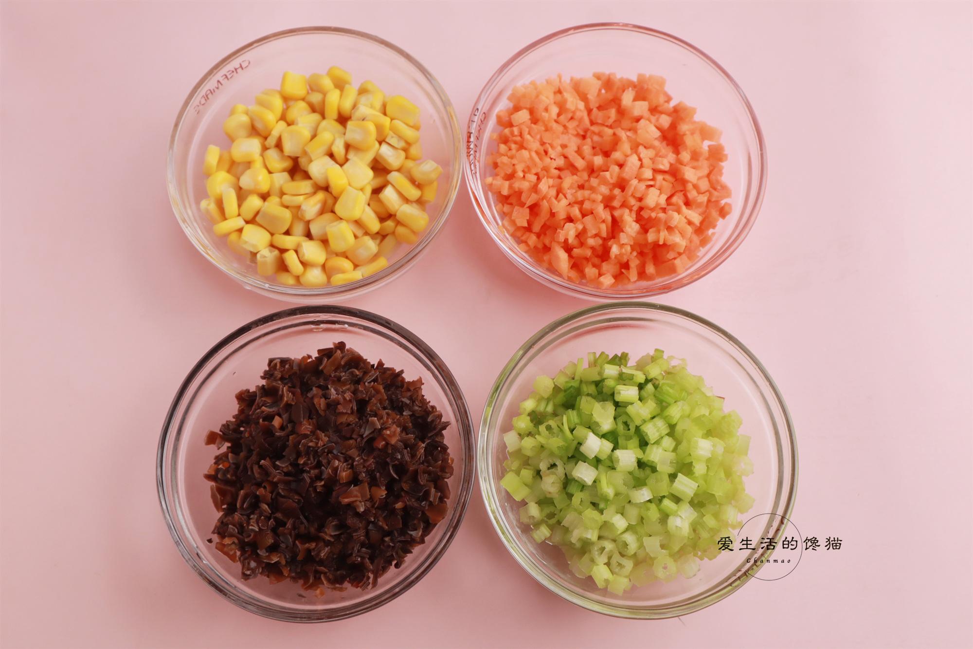 The delicious and beautiful dumplings are full of color, flavor and ...