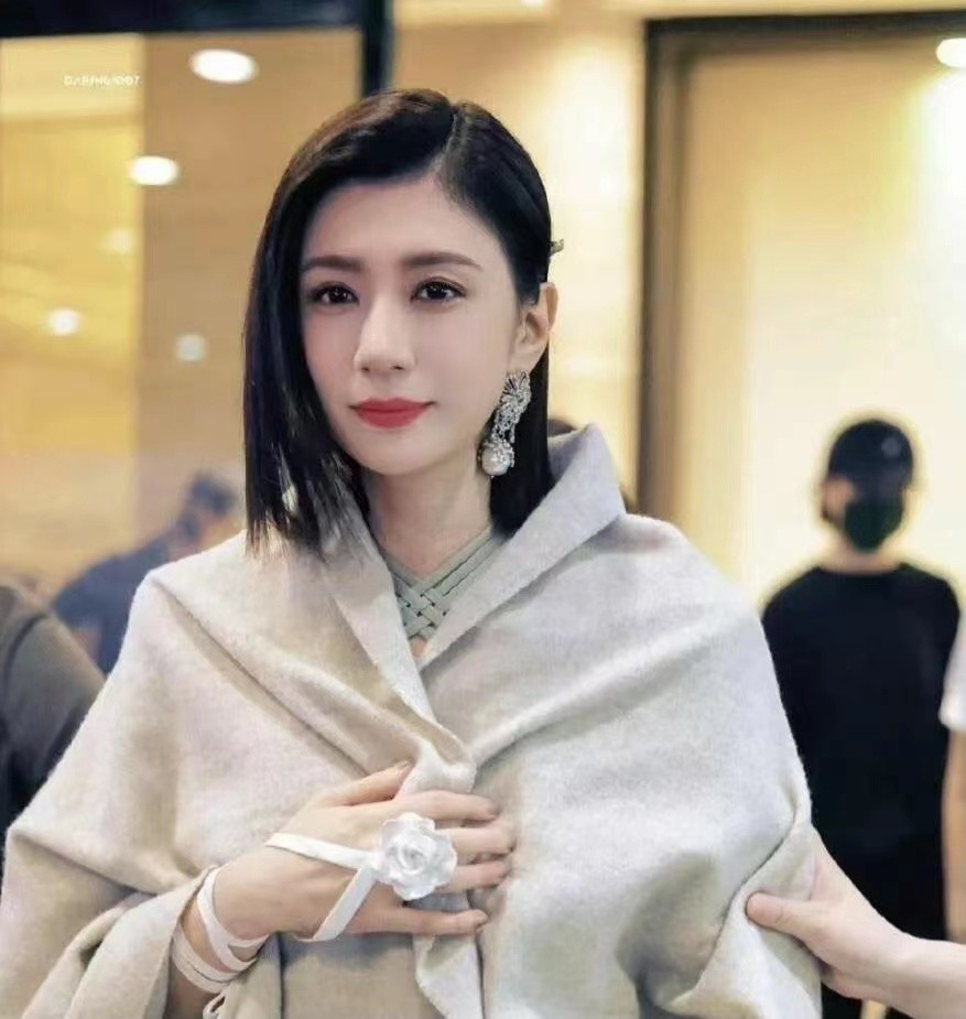 The first performance of "Sister Lang 4" caused controversy? Xu Huaiyu was questioned about ...