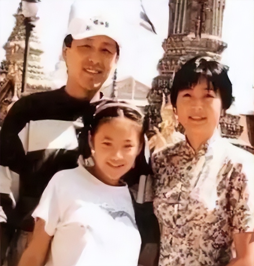 Chen Daoming: He has been married to host Du Xian for 40 years, and he ...