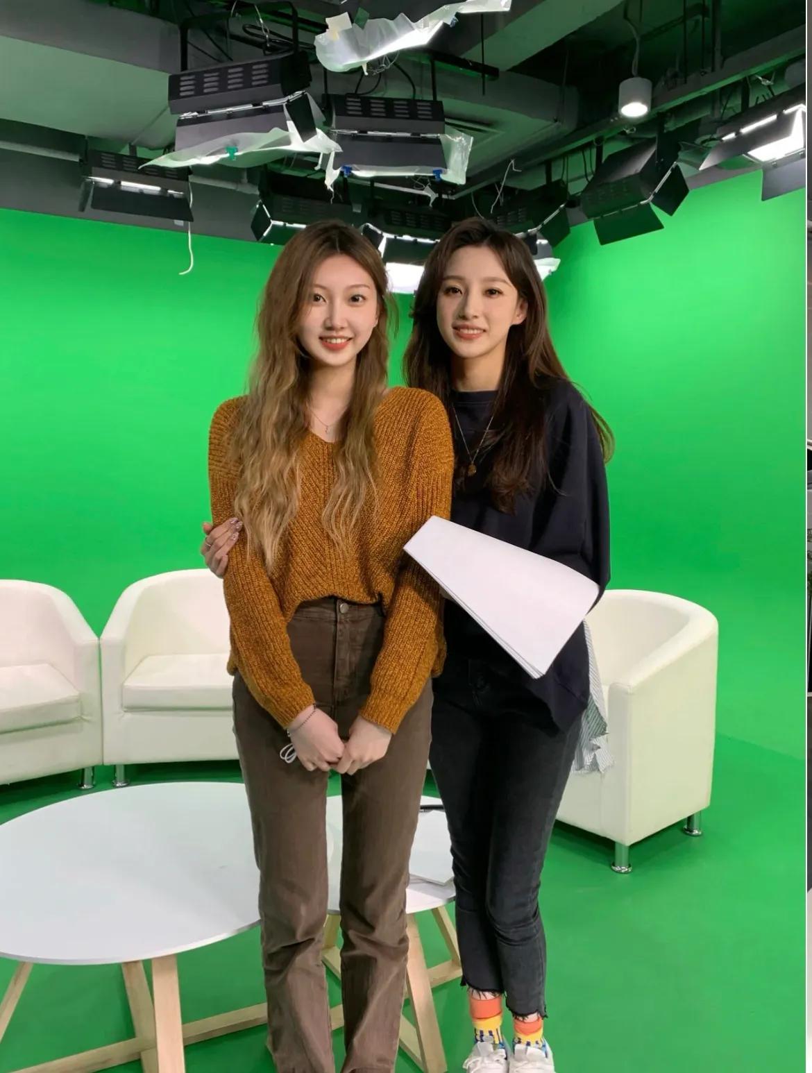 The host of CCTV Ma Fanshu, after makeup and makeup, is really quite ...