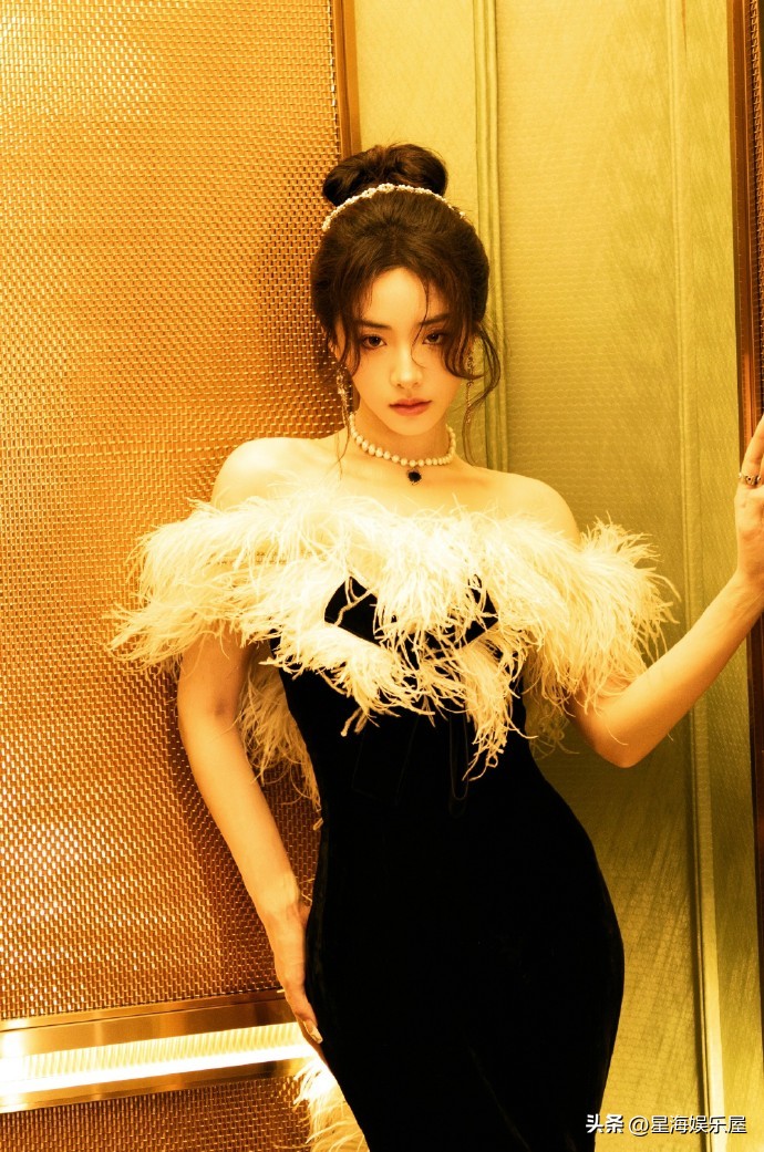 Yu Yan's red carpet styling released unexpected surprises - iNEWS