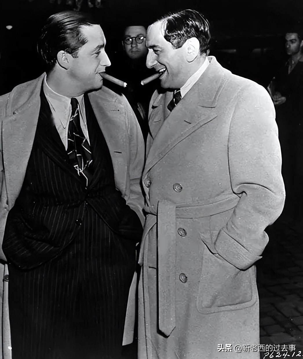 Symbols and Symbolic Meanings in the Movie "Never Forget" - iMedia