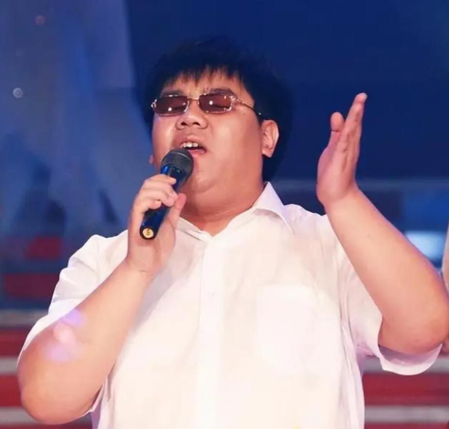 Blind singer Yang Guang: After becoming popular, he was so powerful ...