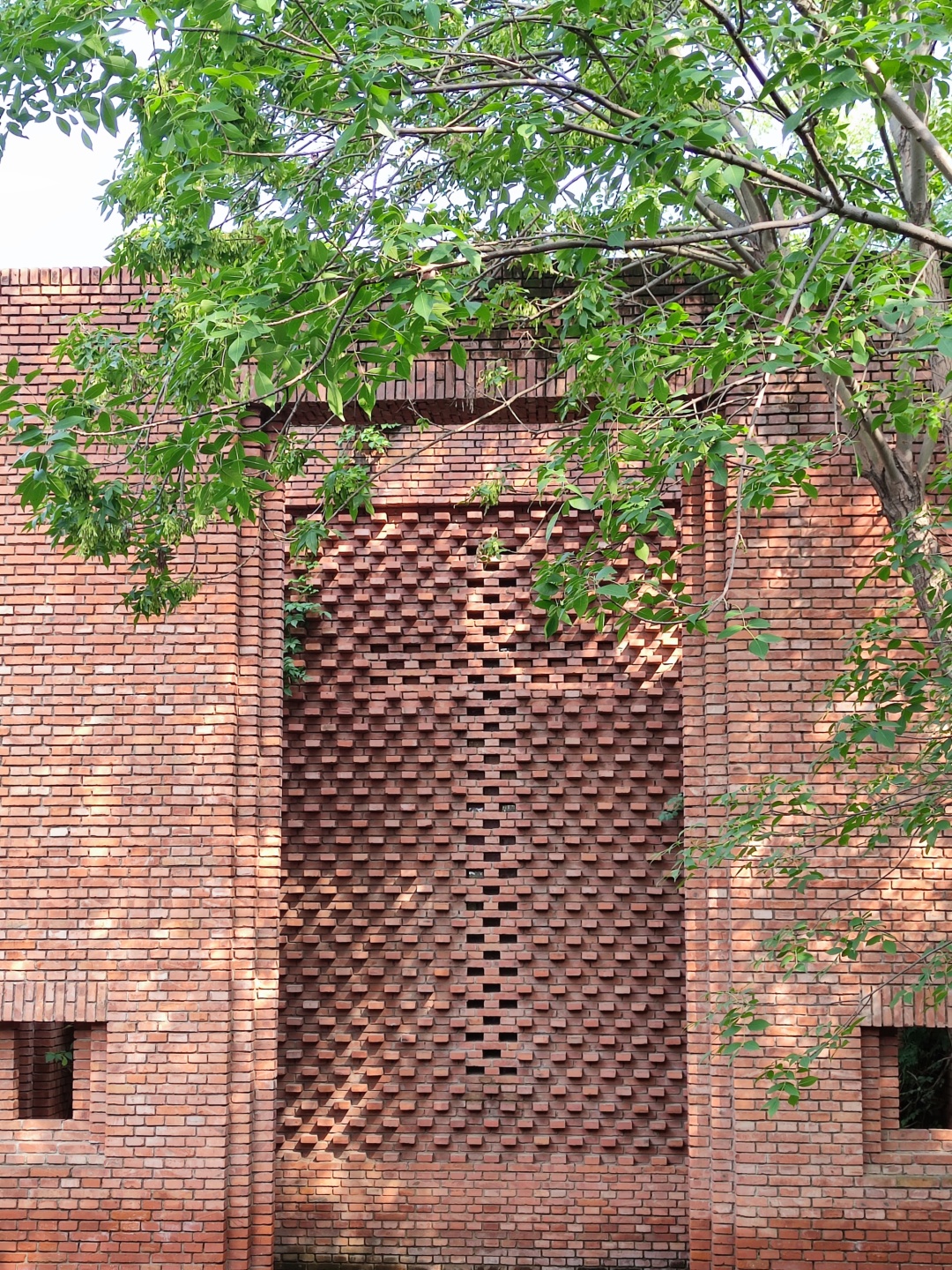 Design for the Red Brick Contemporary Art Museum - iNEWS