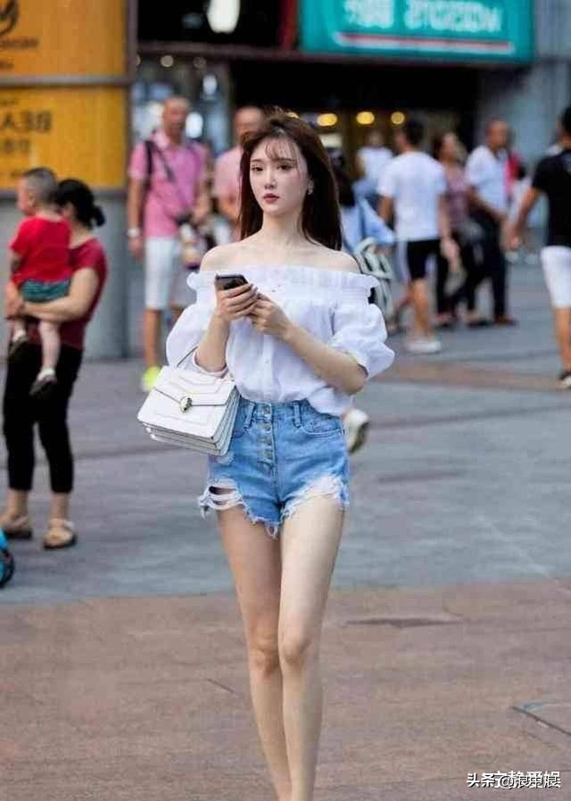 Simple and handsome jeans, long legs and temperament, more fashionable ...