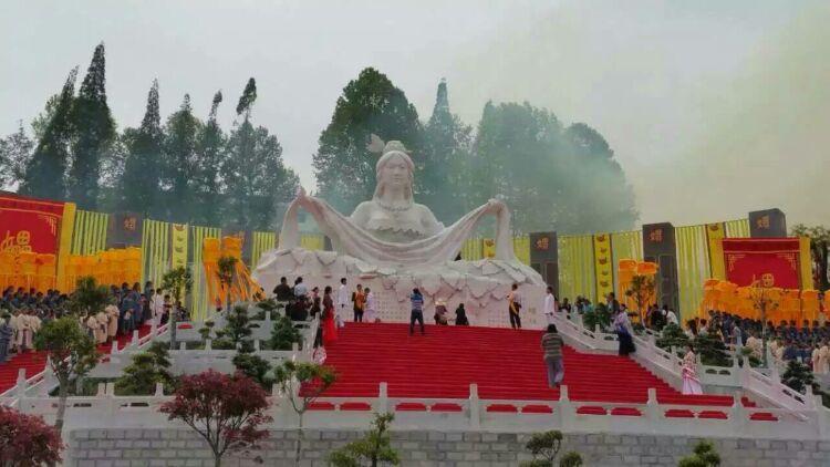 The mother of China, Leizu, invented the technology of raising ...