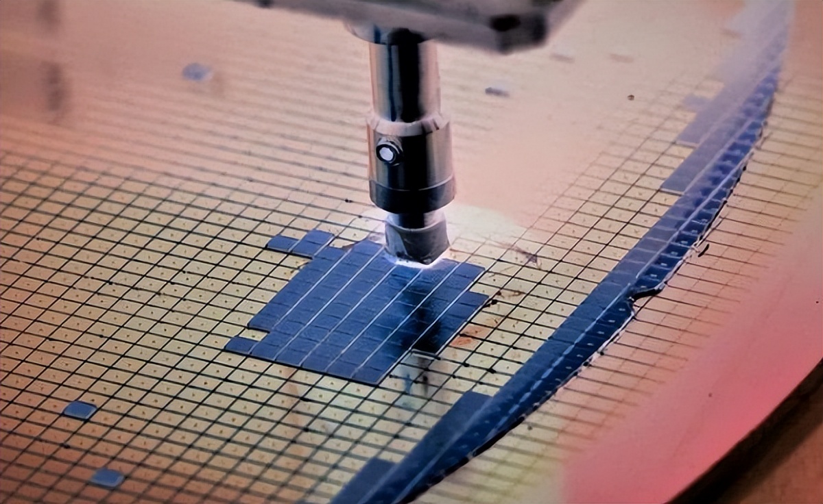 Officially competing with TSMC? Intel and ARM cooperate on 18A process ...