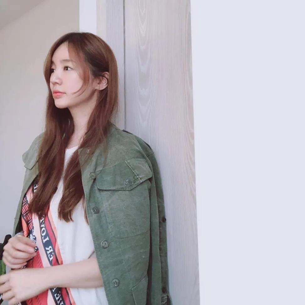 "Of course" Goddess Yoon Eun Hye - iNEWS