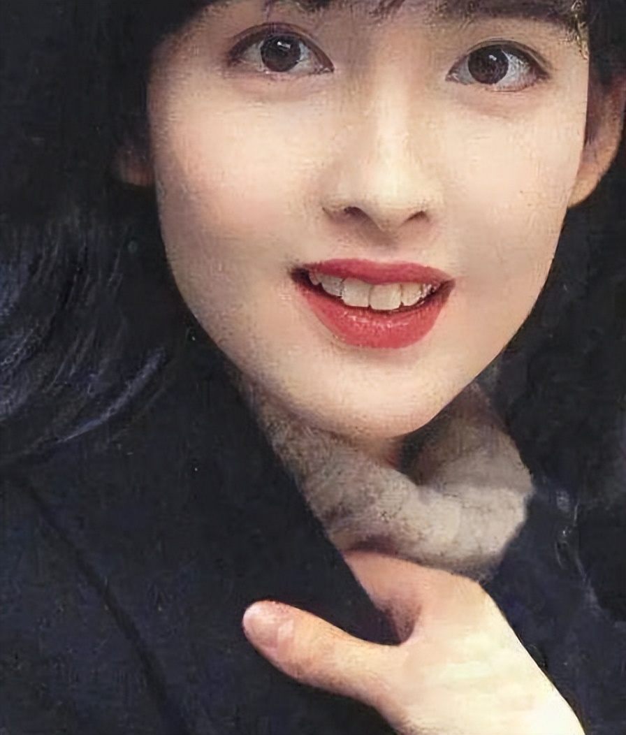 Music poet Huang Kaiqin, at his peak, he was close to the Four Heavenly ...