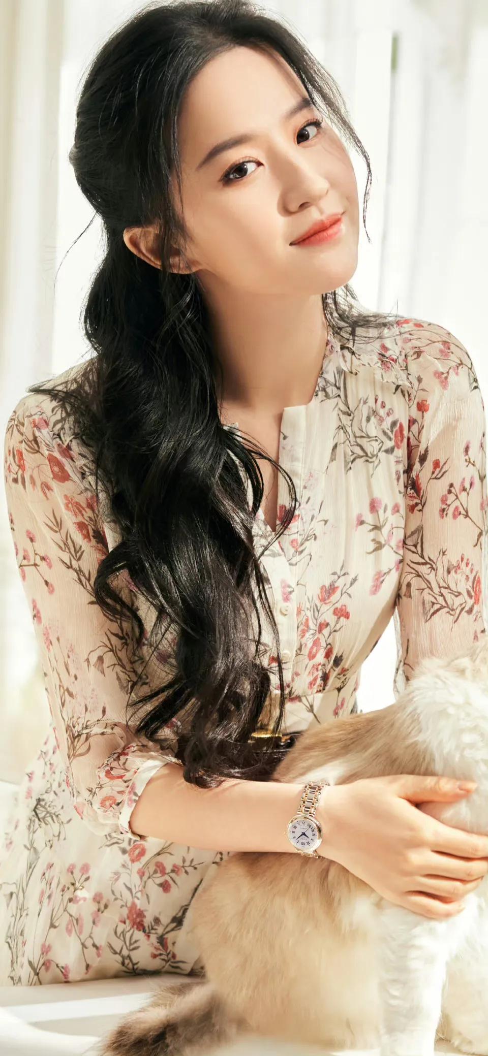 Intellectual Elegance - Liu Yifei - iMedia